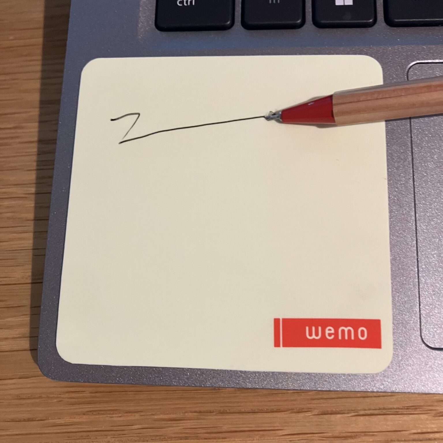 社会人におすすめ！半永久的に使えるエコなふせん”wemo パッドタイプ ver.2” - 文房具愛好家fumiの備忘録